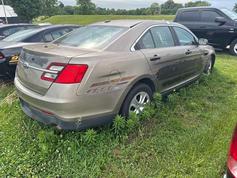 2014 FORD TAURUS POLICE INTERCEPTOR - Godby Realty & Auction