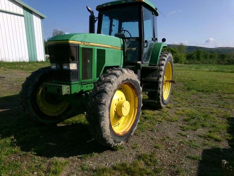 John Deere 7800 - Gregg Auctions