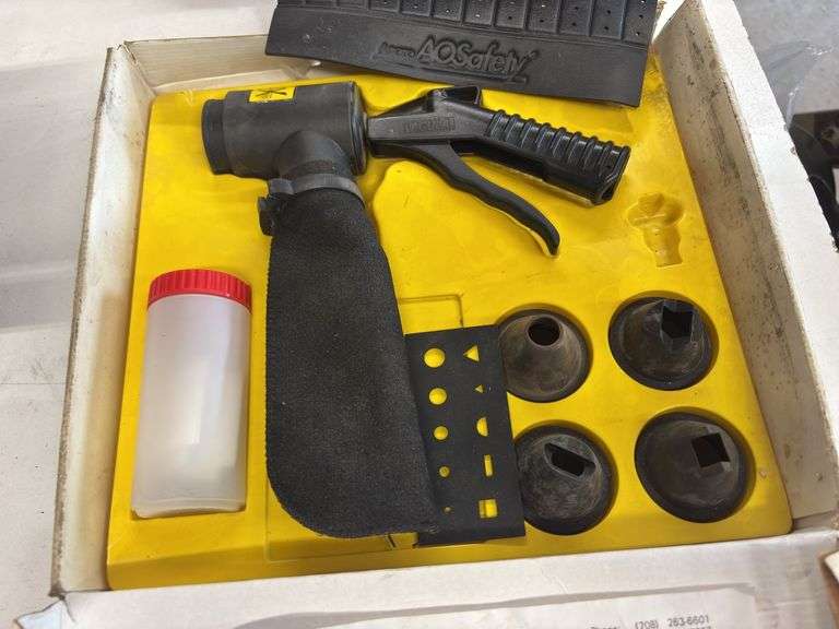 Rust spot blaster - Gregg Auctions