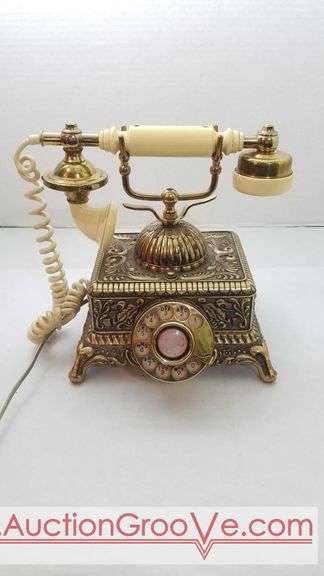 Vintage rotary telephone by Onyx Telephone Center Co. Model Duke. Made ...