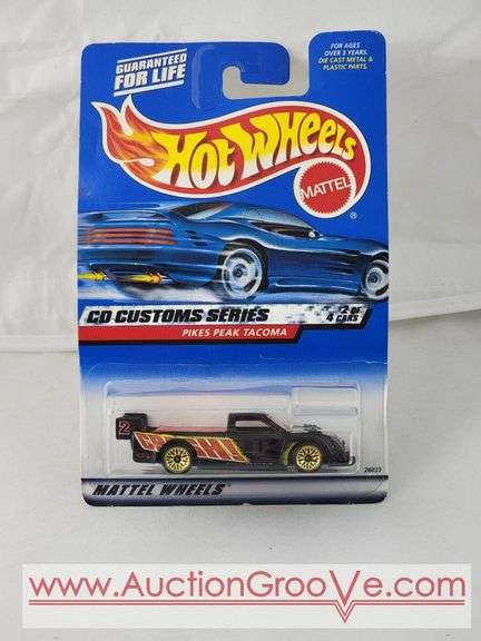 1999 Hot Wheels. CD Customs Series. Pikes Peak Tacoma. B ...