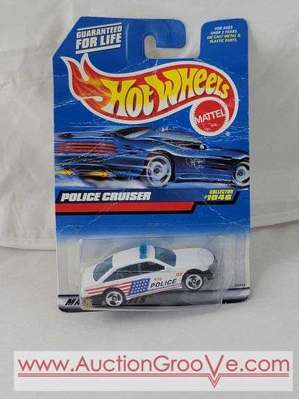 1998 Hot Wheels. Police Cruiser. B - AuctionGrooVe.com 608-792-2437