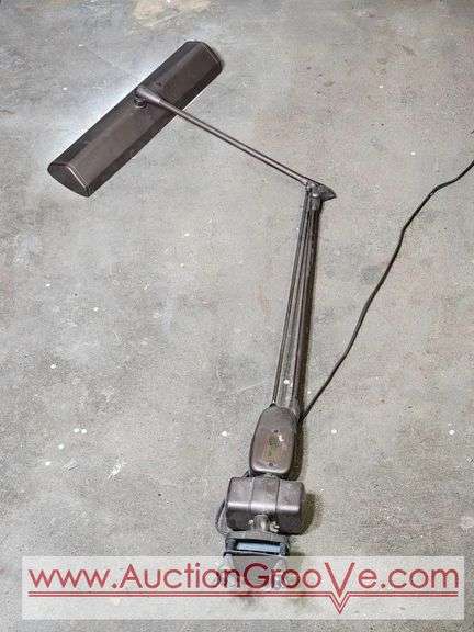 Dazor Floating Fixture Florescent Drafting Lamp. Lamp 18 x 4. Bb ...