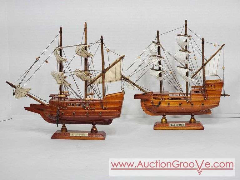 May Flower and Half Moon Model Ships. 11 x 10 each. P - AuctionGrooVe ...