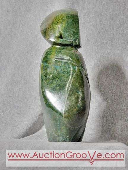 Shona abstract Verdite Statue. Signed by Artist M.D. 10 x 3.5 x 4. B2 ...
