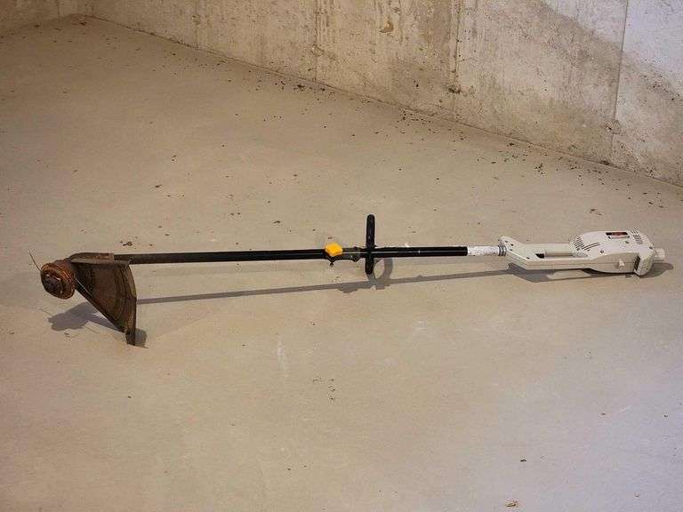 Ryobi Electric Trimmer Plus. Weed Wacker. Adjistable length. B - AuctionGrooVe.com 608-792-2437