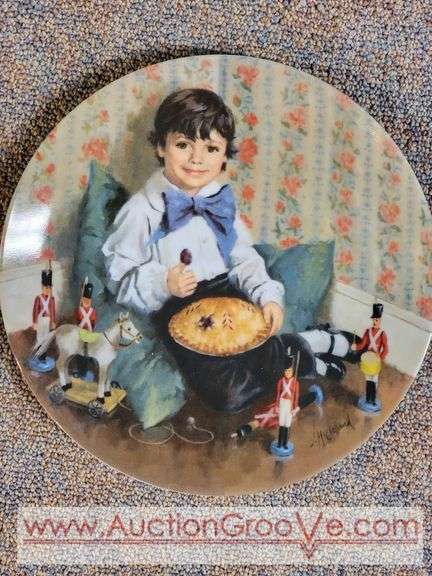 SEVEN Reco International Collectors Plates. Includes; The Bradford ...
