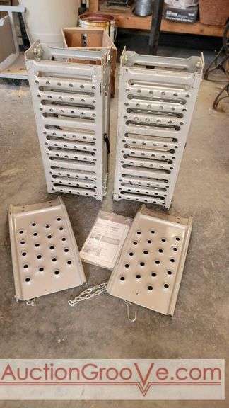 LARIN FOLDING TRUCK & ATV RAMP. Looks like they've been seldom used. GN ...