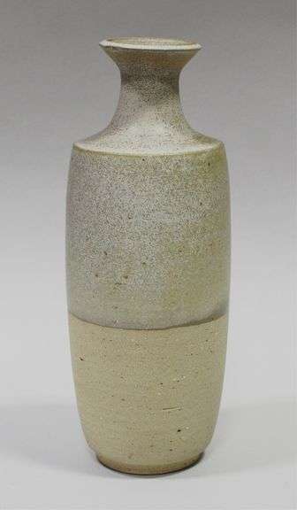 Luke Orton Lindoe - Hodgins Halls Auction Group