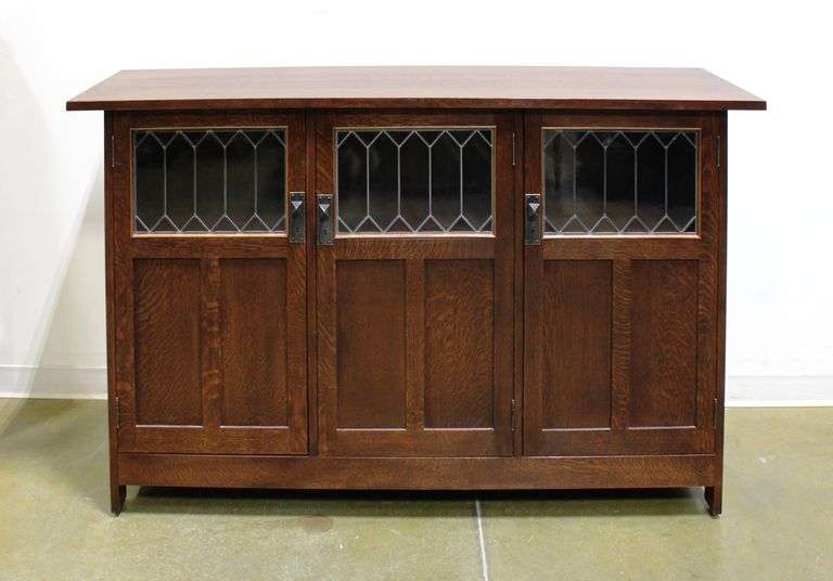 STICKLEY "GUS" DISPLAY BUFFET - Hodgins Halls Auction Group