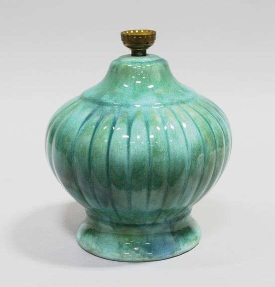 MEDALTA LAMP BASE - Hodgins Halls Auction Group