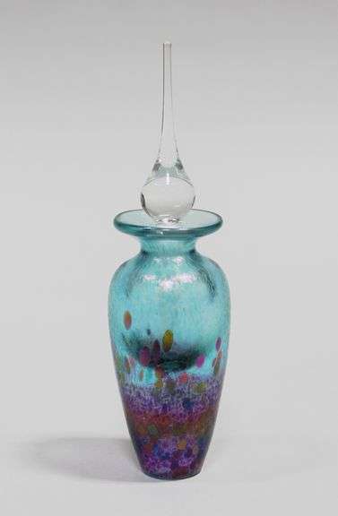 ROBERT HELD ART GLASS SCENT BOTTLE - Hodgins Halls Auction Group