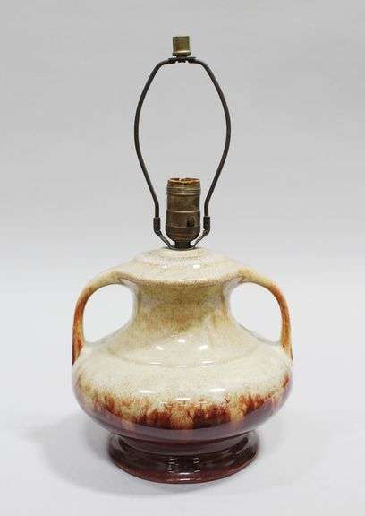 MEDALTA LAMP BASE - Hodgins Halls Auction Group