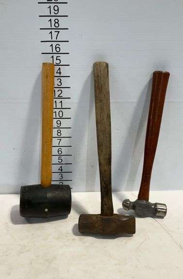 Craftsman hammer, rubber mallet, tack hammer - Hash Auctions