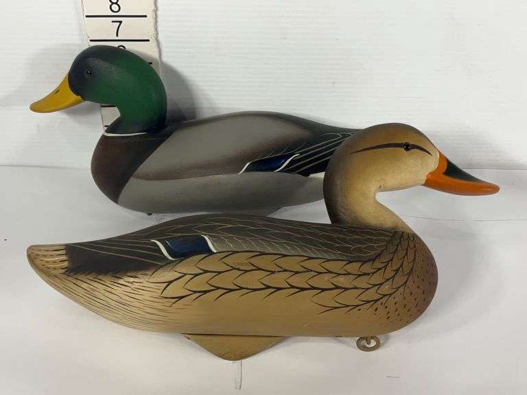 Pair of wooden duck decoys, Charlie Joiner Chestertown, Maryland #223 ...