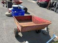 Snapper lawn tractor Dump type utility cart - Hash Auctions