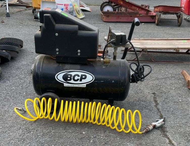 BCP air compressor, 6gal. Works per consigner, some wires are showing ...