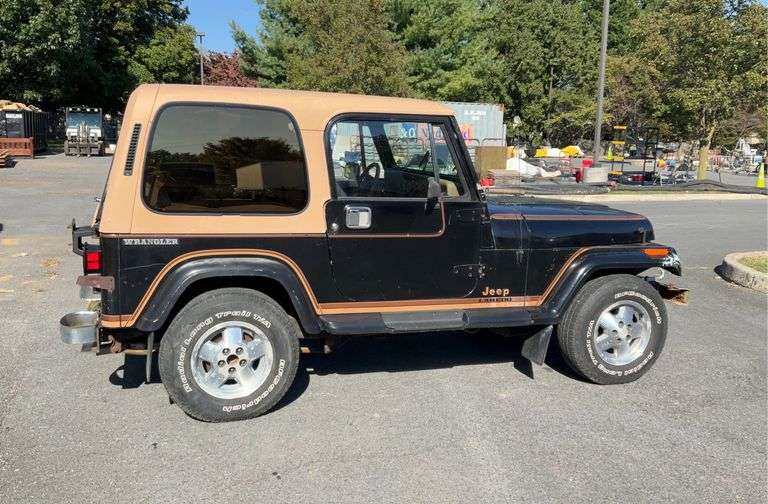 1988 Jeep Wrangler Laredo 2Door YJ, Vin#2BCCV81L6JB500784. Click on lot ...