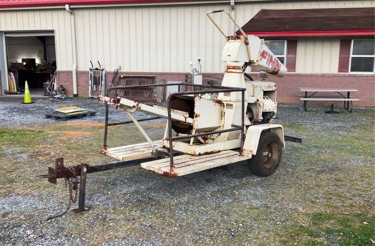 Finn Bale Chopper Blower. 4cylinder Gas Engine powered, trailer, tow ...
