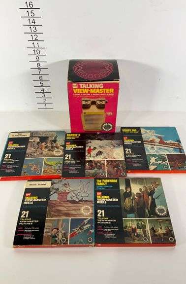 Talking viewmaster with 5 packs . Scooby Doo, Flintstones,Partridge ...