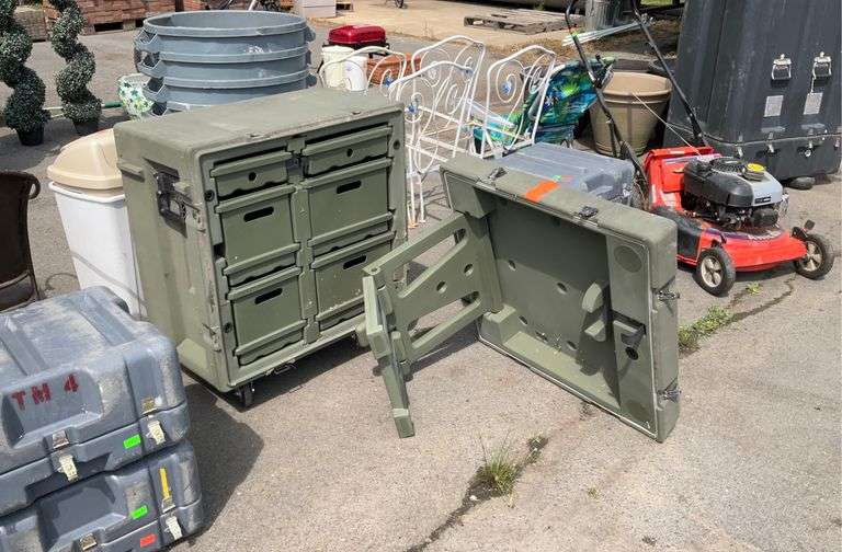 Hardigg shipping container portable six drawer organizer - Hash Auctions