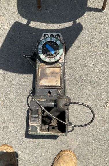 Rotary pay phone, fire damage, needs restoration - Hash Auctions