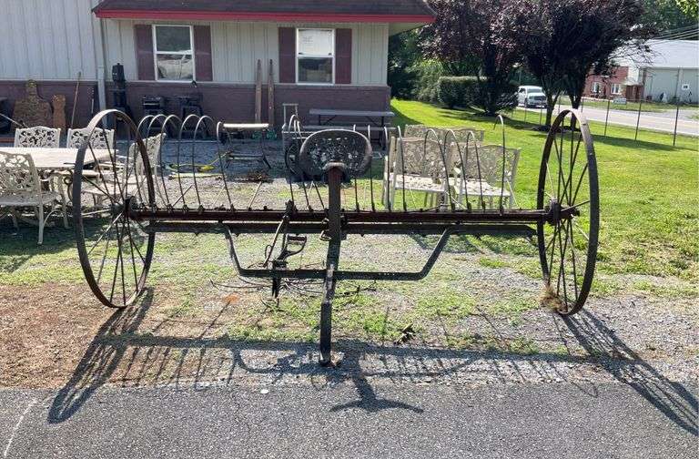 Large Antique horse drawn rake Epple. Made of cast iron. 10’6” across 6 ...