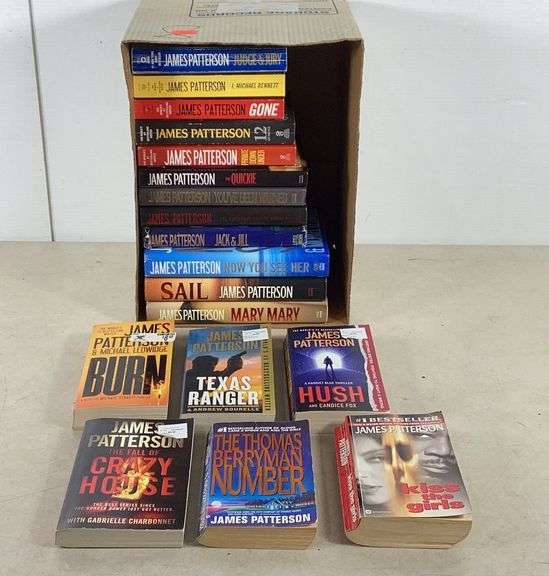 18 James Patterson Books - Hash Auctions