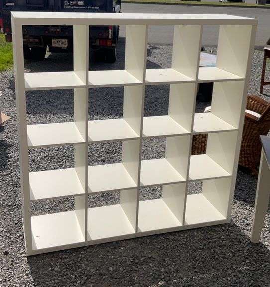 16 cubbie storage unit 58x16x58” each cube is 13x13” - Hash Auctions