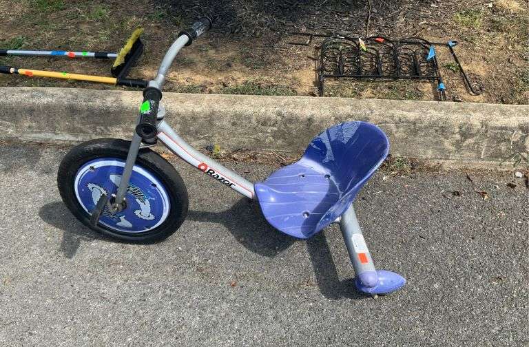 Razor Rip Rider - Hash Auctions