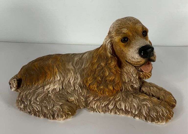 Cast resin cocker spaniel door stop. - Hash Auctions