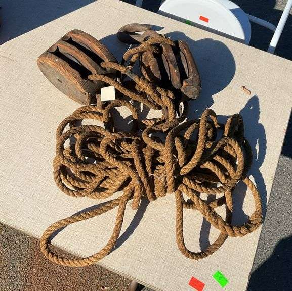 Block and tack with rope - Hash Auctions