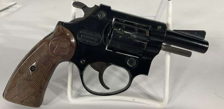 Gen Prec Corp 22cal revolver model 20 serial #6850 book id 887 TWO ...