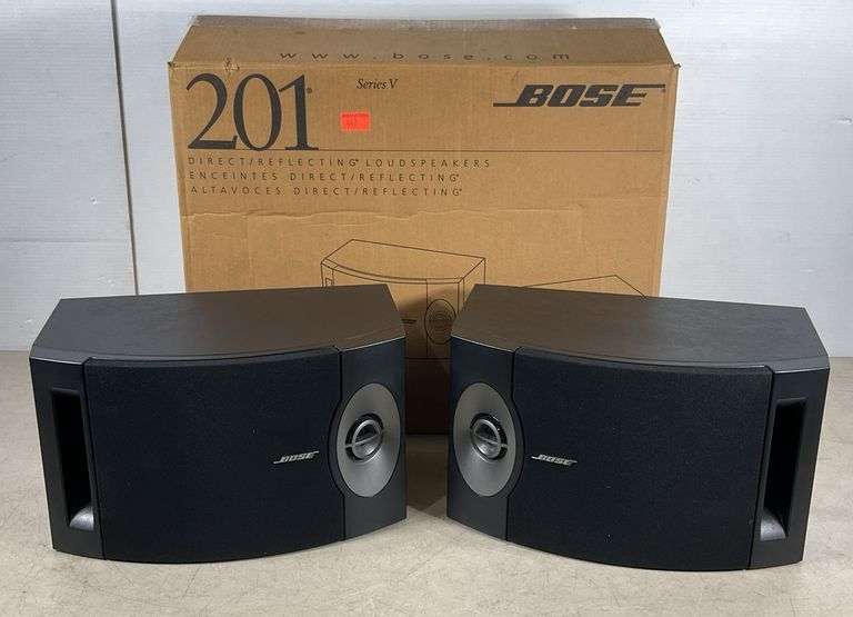 Pair of Bose 201 V speakers - Hash Auctions