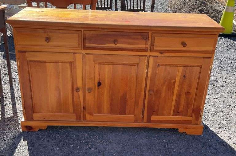 Pine Server, by Mastercraft, 3Drawers over 3Doors with shelf storage ...