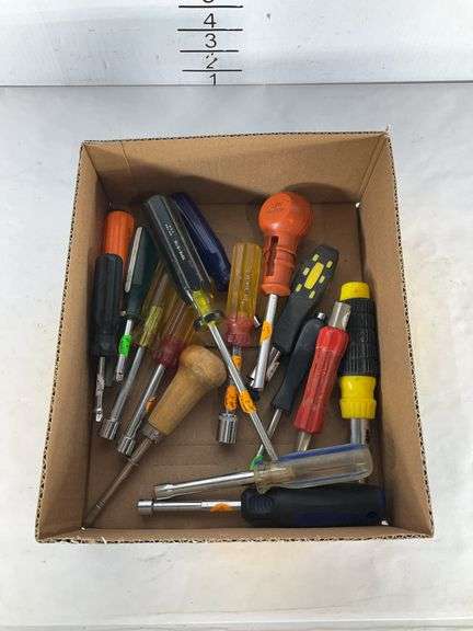 Small box of nut drivers. - Hash Auctions
