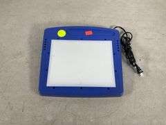 Fiskars light box, works - Hash Auctions