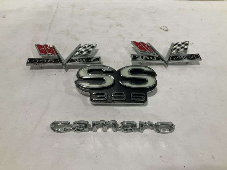 Two 396 Turbo Jet, SS 396, and Camaro emblems. - Hash Auctions