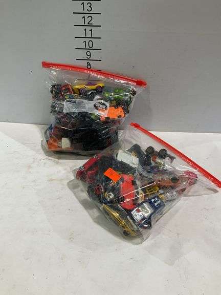 Two bags of toy cars - Hash Auctions