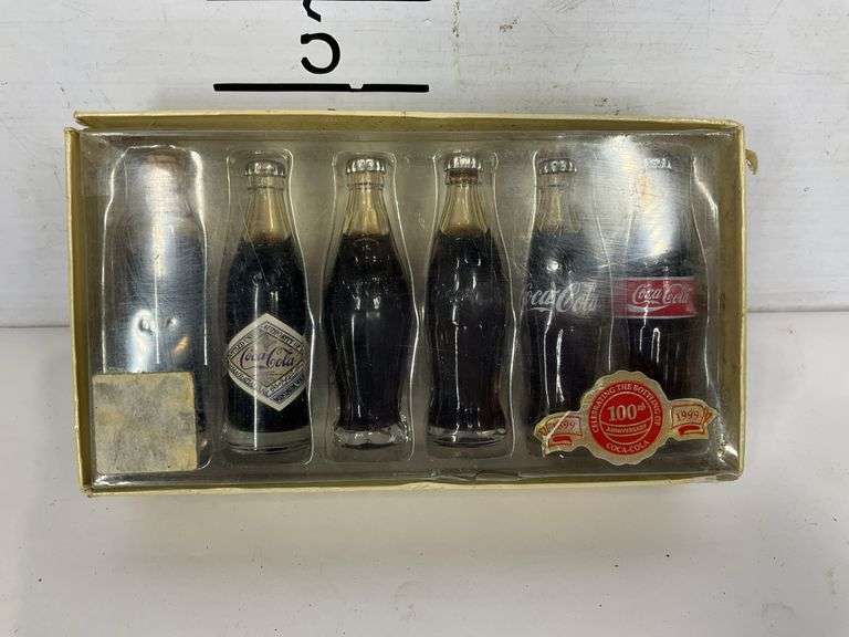 Evolution of the Coca Cola contour bottle - Hash Auctions