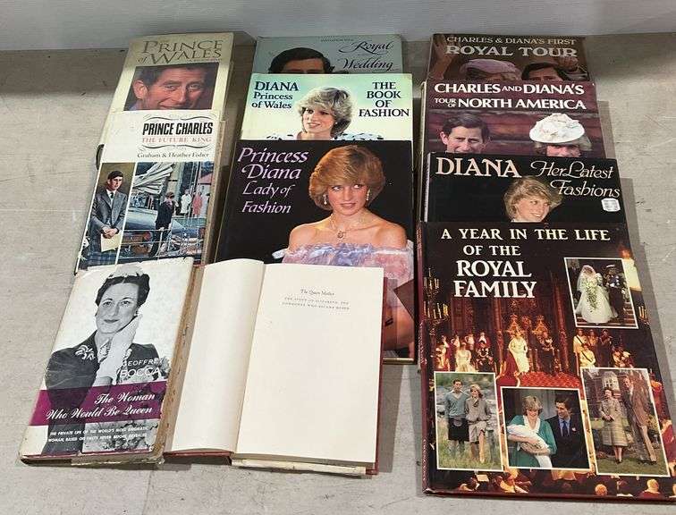 Royal Family book group, hardcover - Hash Auctions
