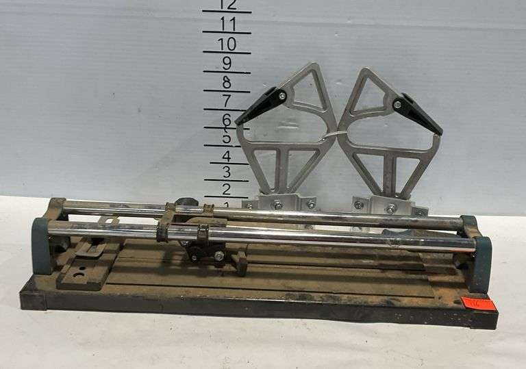 Anvil tile cutter - Hash Auctions