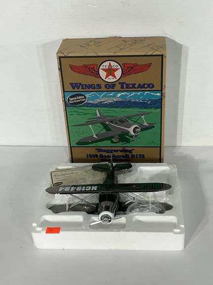 Wings of Texaco “Staggerwing” 1939 Beechcraft D17S, die cast plane in ...
