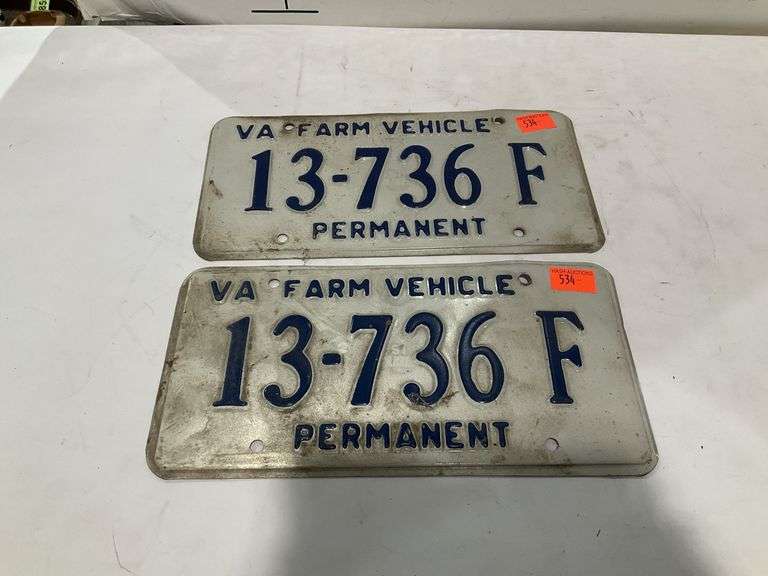 Set of Farm Vehicle plates. - Hash Auctions