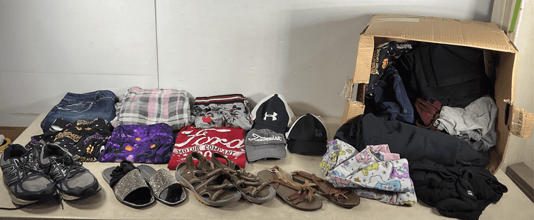 Box of miscellaneous clothes, sandals, hats, etc. - Hash Auctions