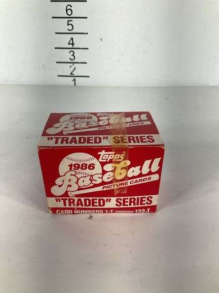1986 Topps “traded series” baseball cards. - Hash Auctions