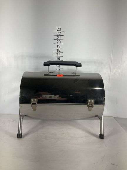 Harris Teeter Rancher grill. - Hash Auctions