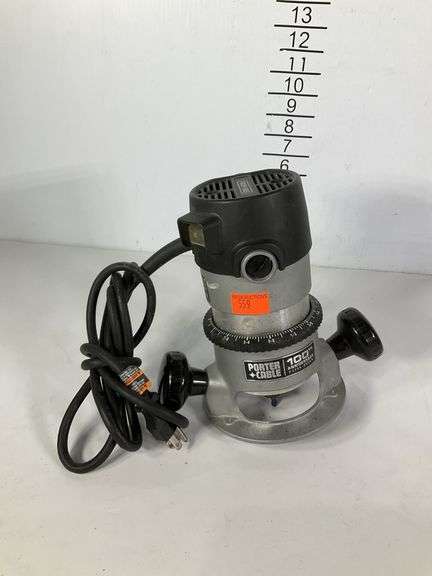 Porter cable heavy duty router. Powers on - Hash Auctions