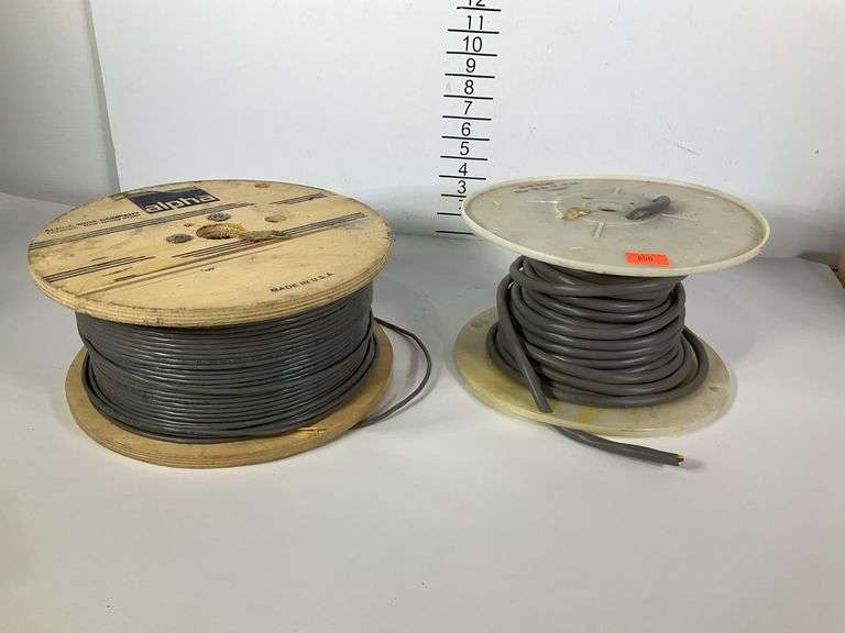 Two rolls of wire - Hash Auctions