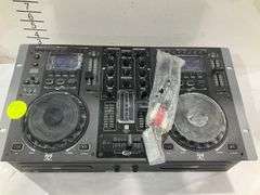Gemini CDM-3600 professional dj work station. Powers on but missing two ...